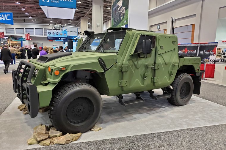 AM General Features HUMVEE Saber Light Tactical Vehicle At, 41% OFF